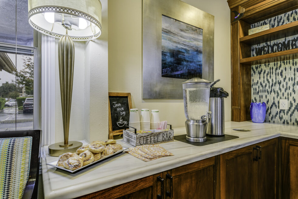 Services And Amenities | Merced Senior Living
